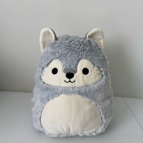 Squishmallows | Toys | Rare Nwot Hard To Find Willy The Wolf ...